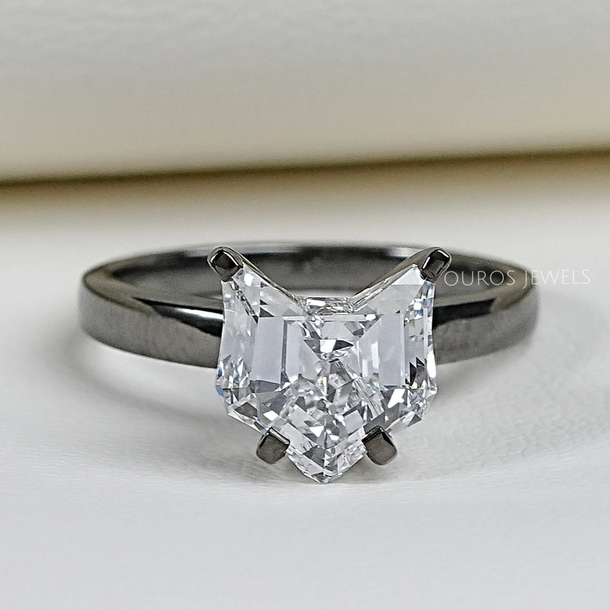 Cat Cut Antique Diamond Ring — Ouros Jewels