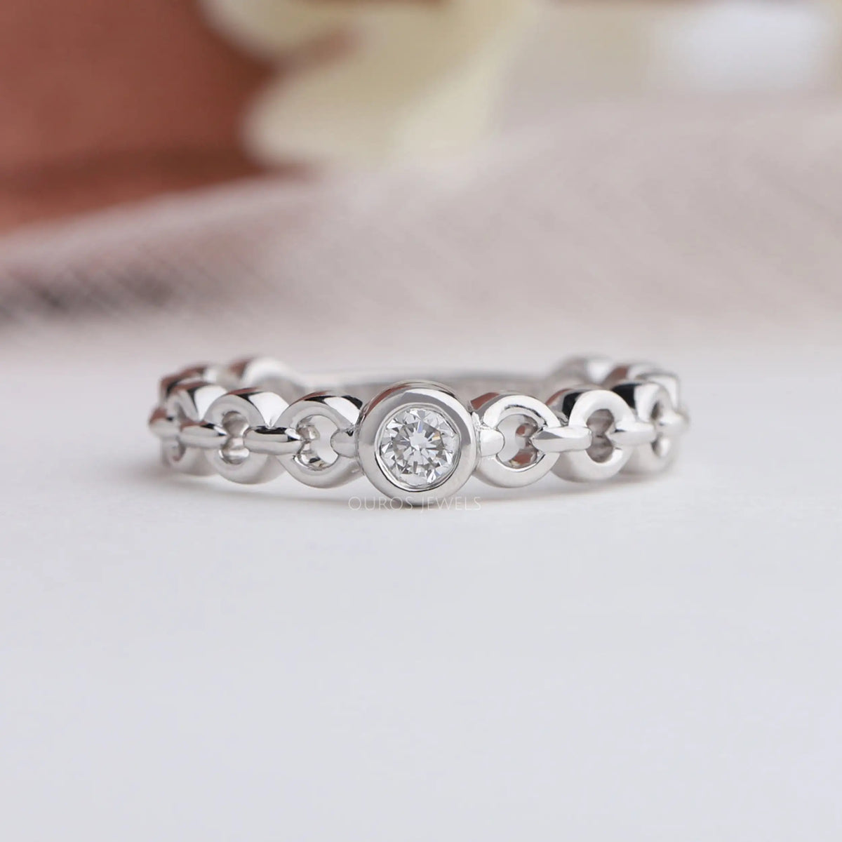 Round Bezel Set Curb Link Ring | Ouros Jewels